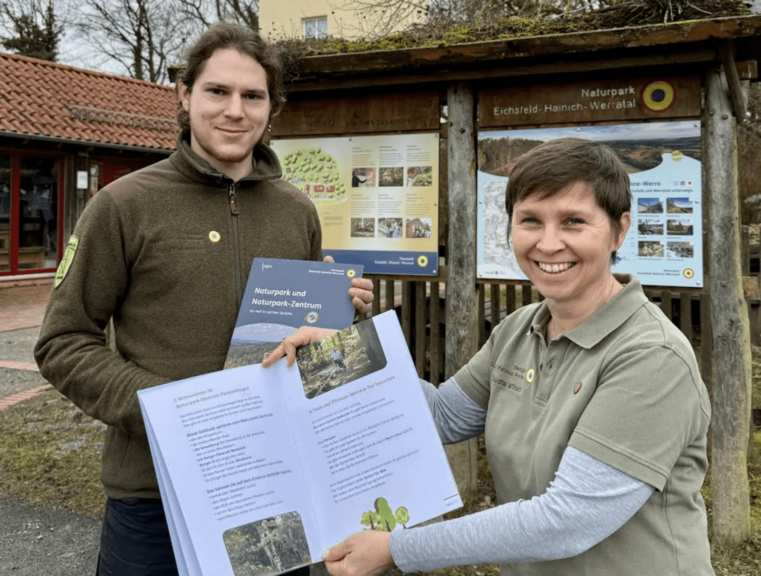 Neue Broschüre in Leichter Sprache: „Naturpark und Naturpark-Zentrum ...